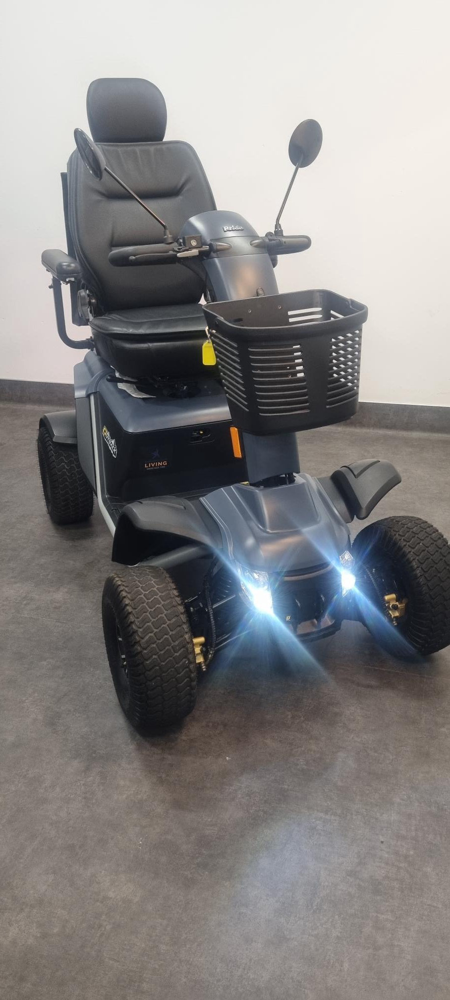 Pre-loved Pride Outback Mobility Scooter — Independent Living